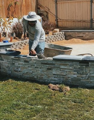 STRAW HAT CONSTRUCTION - Updated March 2026 - 42 Photos - Glendora ...