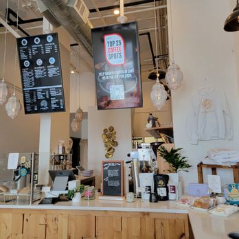 PANGOLIN CAFÉ - Updated September 2024 - 624 Photos & 288 Reviews - 955 ...