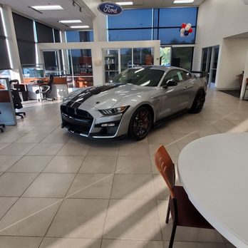 TRI-COUNTY FORD - Updated November 2025 - 55 Photos & 32 Reviews - 4032 ...