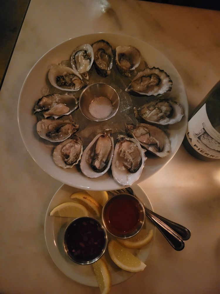 MIRABELLE WINE BAR - 179 Photos & 164 Reviews - 12518 Burbank Blvd, Los ...