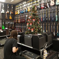 GUITAR CENTER - 15 Photos & 68 Reviews - 6663 S Virginia St, Reno, NV ...