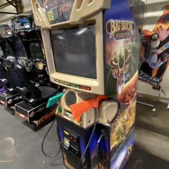 CAPTAIN’S AUCTION WAREHOUSE - Updated December 2025 - 39 Photos & 29 ...