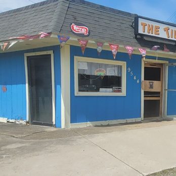 THE TILTED TACO - Updated December 2025 - 16 Photos - 9544 Lake Shore ...