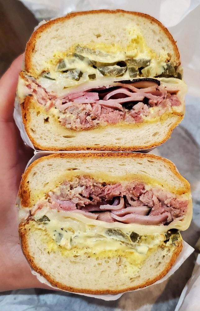 SALTY’S - Updated October 2025 - 217 Photos & 205 Reviews - 748 Van ...