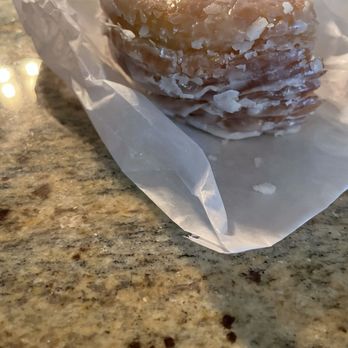 BEACON DOUGHNUTS - Updated December 2024 - 545 Photos & 241 Reviews ...