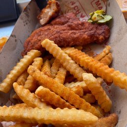 MAIN CHICK HOT CHICKEN - Updated July 2025 - 692 Photos & 715 Reviews ...