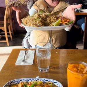 SIP THAI ZOOOM - REDMOND - Updated August 2025 - 16595 Redmond Way ...