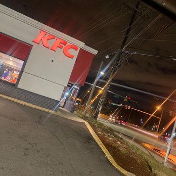 KFC - Updated September 2025 - 15 Photos & 26 Reviews - 6701 Martin ...