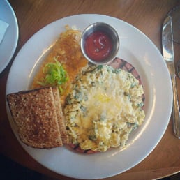 CYCLOPS CAFE AND LOUNGE - Updated July 2025 - 152 Photos & 340 Reviews ...