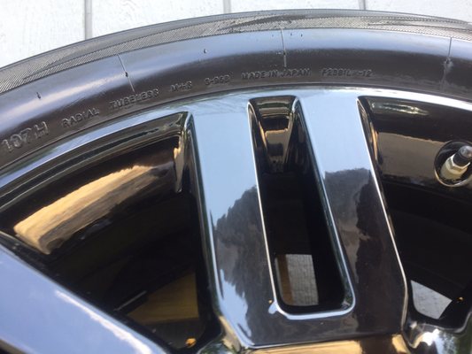 RIM RENEW - Updated August 2024 - 56 Photos & 58 Reviews - 1718 Belmont ...