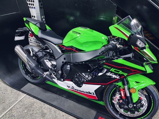 BOB LANPHERE’S BEAVERTON MOTORCYCLES - Updated April 2025 - 159 Photos ...