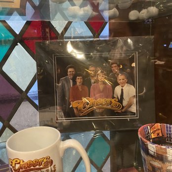 CHEERS - Updated May 2024 - 2610 Photos & 1208 Reviews - 84 Beacon St ...
