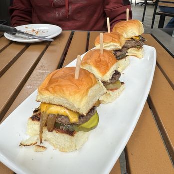 FINNEYS CRAFTHOUSE - PORTER RANCH - Updated December 2024 - 1294 Photos ...