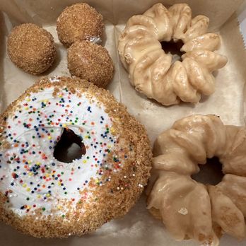 PVDONUTS - Updated December 2024 - 2062 Photos & 1054 Reviews - 158 ...