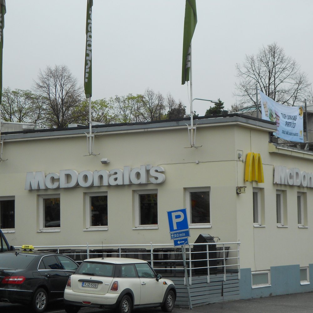 Kfc Helsinki, Finland - Last Updated November 2022 - Yelp