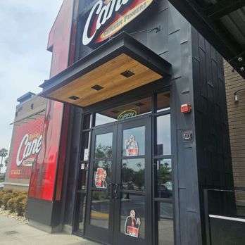 RAISING CANE’S CHICKEN FINGERS - Updated March 2025 - 229 Photos & 217 ...