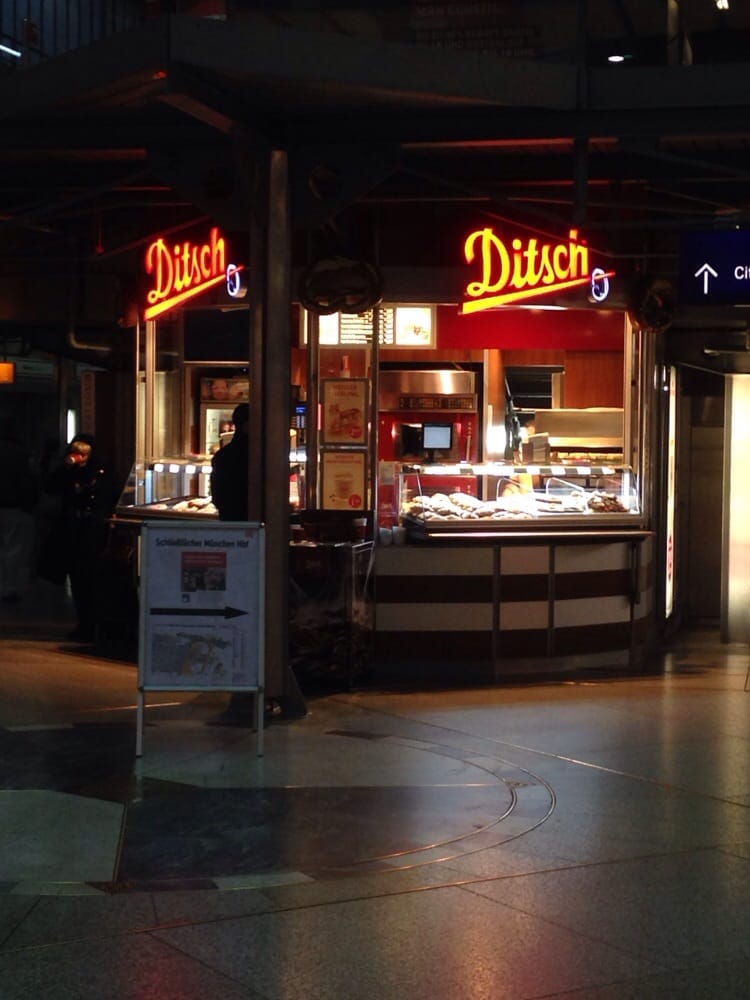 BREZELBÄCKEREI DITSCH - Bahnhofplatz 2, München, Bayern, Germany ...