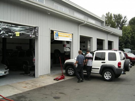 LAKE CITY AUTOWORKS - Updated December 2025 - 72 Reviews - 2825 NE ...