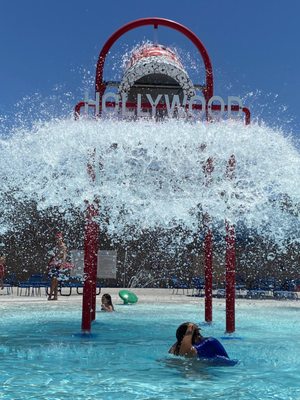HOLLYWOOD AQUATICS CENTER - 38 Photos & 29 Reviews - 1550 S Hollywood ...