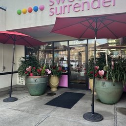 SWEET SURRENDER BAKERY - Updated December 2025 - 584 Photos & 499 ...