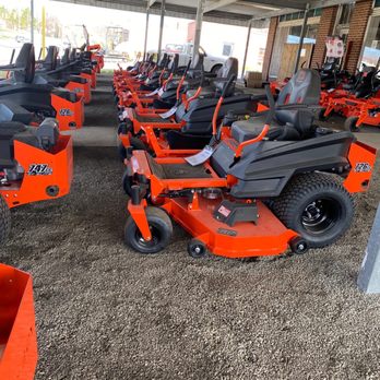 CLAPP TRACTOR - Updated October 2025 - 14 Photos - 202 N 2nd Ave, Siler ...