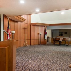 OLINGER FUNERAL, CREMATION & CEMETERY - CROWN HILL - 46 Photos & 17 ...