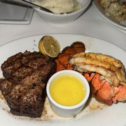RUTH’S CHRIS STEAK HOUSE - Updated October 2025 - 917 Photos & 966 ...