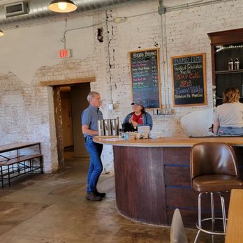PECAN POINT GASTROPUB & BREWERY - Updated January 2025 - 314 Photos ...