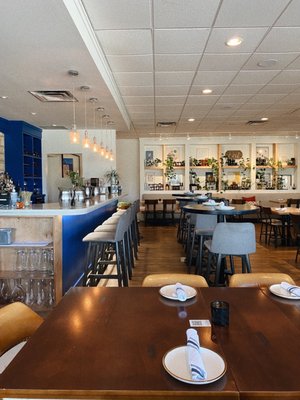 BROKEN PLATE GREEK RESTAURANT YYC - Updated January 2025 - 225 Photos ...