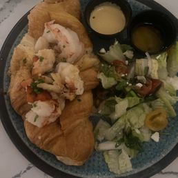 HUMBLE OYSTERS & BUBBLES - Updated July 2025 - 164 Photos & 111 Reviews ...