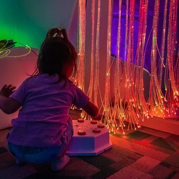 Q’S CORNER - Updated December 2025 - 50 Photos & 21 Reviews - 1800 N ...