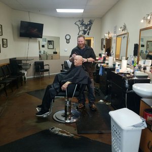 EARL’S BARBER SHOP - Updated November 2025 - 13 Reviews - 741 Rood Ave ...