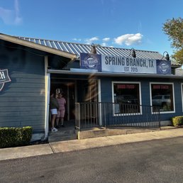 THE BRANCH NEIGHBORHOOD GRILL - Updated December 2024 - 167 Photos ...