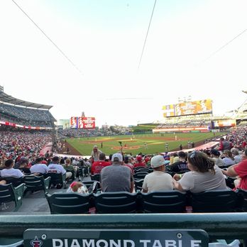 DIAMOND CLUB - Updated September 2025 - 268 Photos & 58 Reviews - 2000 ...