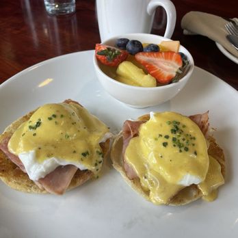 CHAZ ON THE PLAZA - Updated November 2025 - 319 Photos & 225 Reviews ...