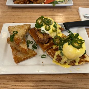 YOLKS - Updated June 2025 - 478 Photos & 377 Reviews - 546 W Broadway ...
