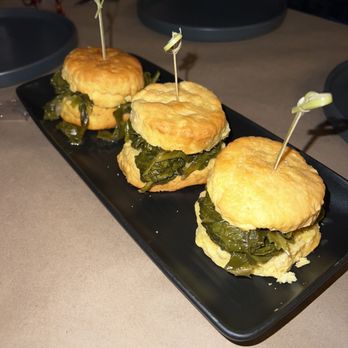 RUSTIC ROOTS - Updated March 2025 - 124 Photos & 119 Reviews - 20 ...