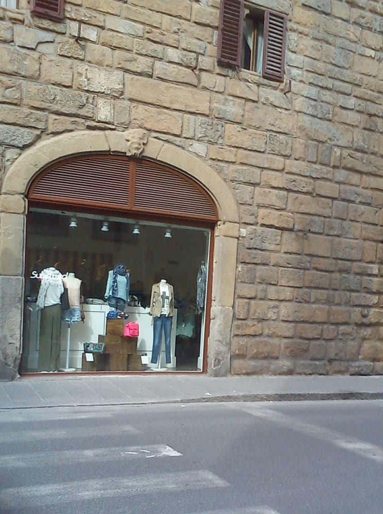 SUBDUED - Updated March 2024 - Via dè Benci 4R, Firenze, Italy - Women ...