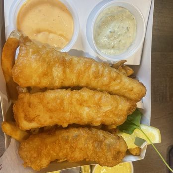 GORDON RAMSAY FISH & CHIPS - Updated July 2024 - 464 Photos & 295 ...