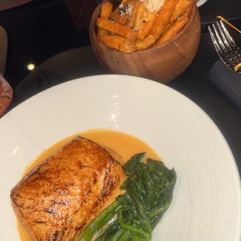 LEVEL RESTAURANT & BAR - Updated April 2024 - 113 Photos & 42 Reviews ...