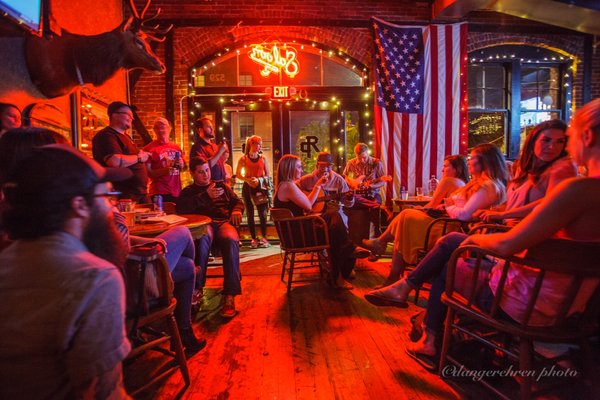 RIVER PIG SALOON - Updated April 2025 - 78 Photos & 84 Reviews - 1720 ...