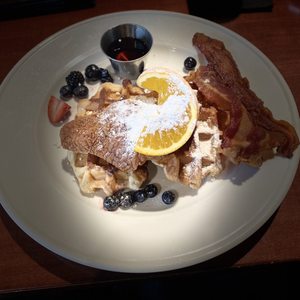 73 & MAIN - 146 Photos & 178 Reviews - 1467 N Main St, Mount Pleasant ...