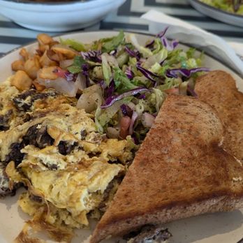 YAVA BAKERY AND CAFE with 926 real customer photos - Updated August ...