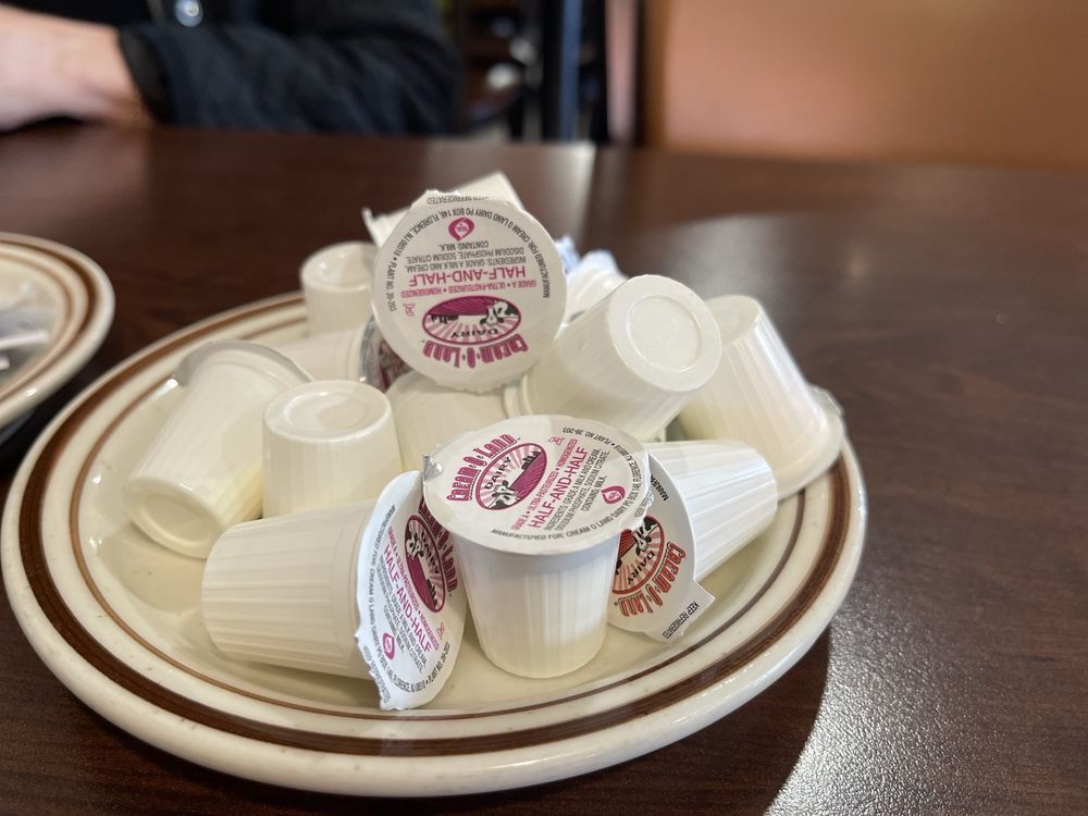 VALBROOK DINER - Updated December 2025 - 206 Photos & 186 Reviews - 160 ...