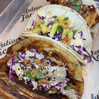 REVOLUTION TACO - 289 Photos & 290 Reviews - 2015 Walnut St ...