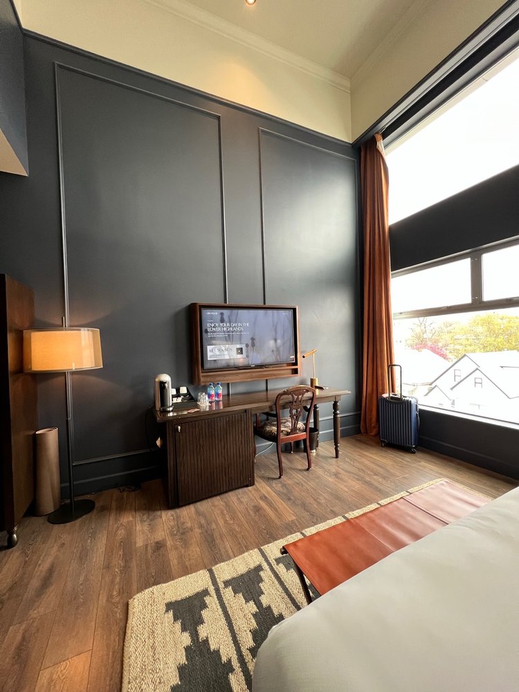 LIFE HOUSE, LOWER HIGHLANDS - Updated October 2025 - 56 Photos & 14 ...