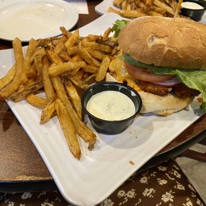 OVERSEA DISTILLERY AND BAR - 37 Photos - 9315 Snowden River Pkwy ...