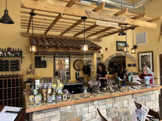 ASPEN PEAK CELLARS - Updated March 2025 - 158 Photos & 117 Reviews ...