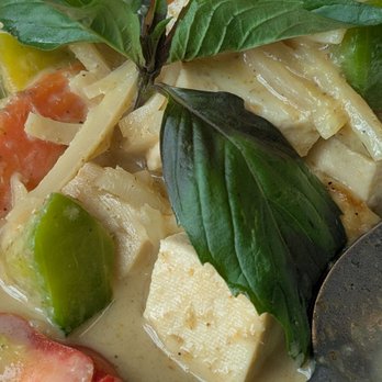 KIN THAI - Updated May 2025 - 145 Photos & 186 Reviews - 207 W 8th St ...