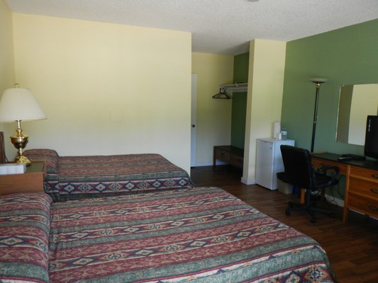 SHEPHERD’S INN - Updated August 2024 - 24 Photos - Mile 72 Alaska ...